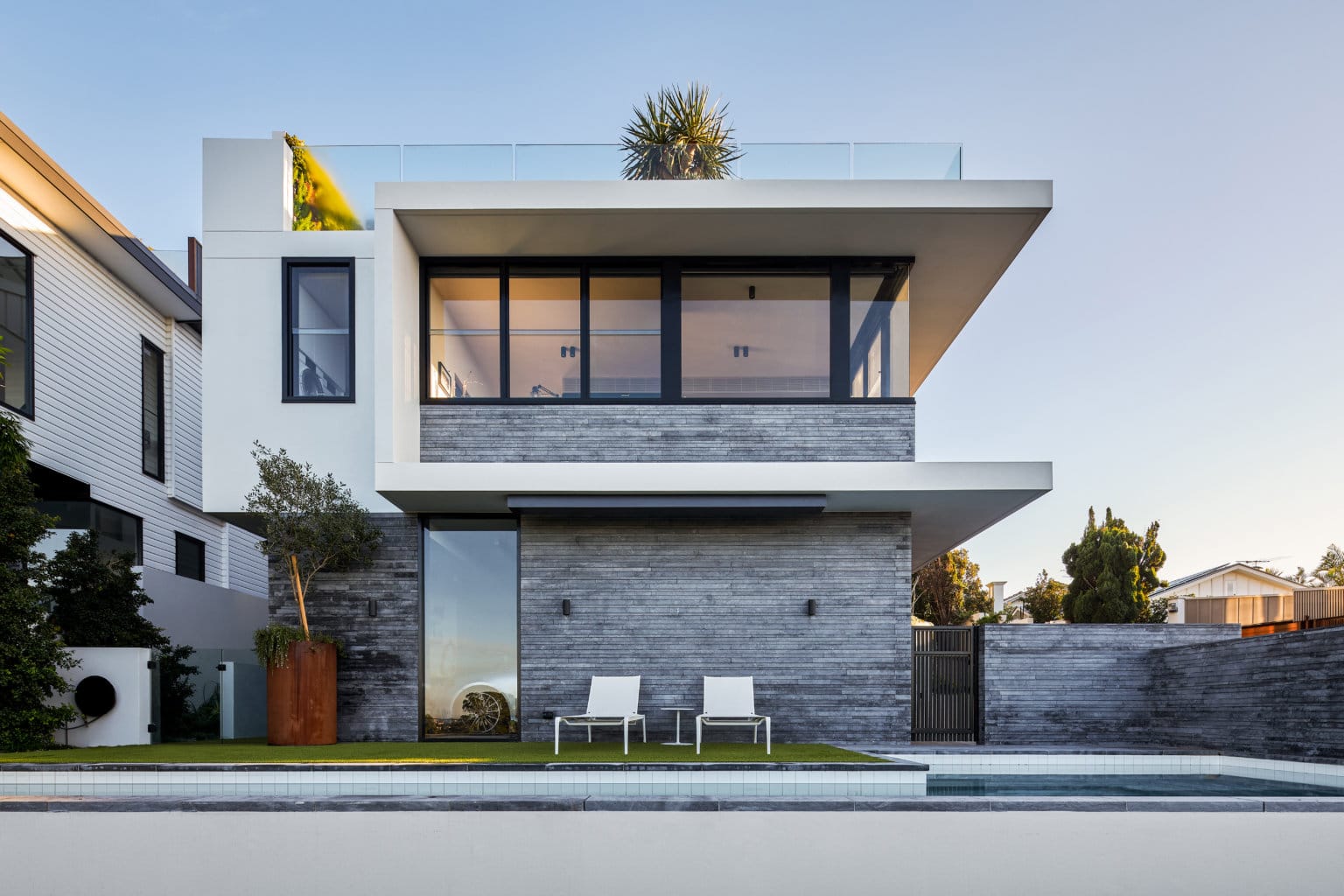 Inside Graphic House - Thallon Mole Group